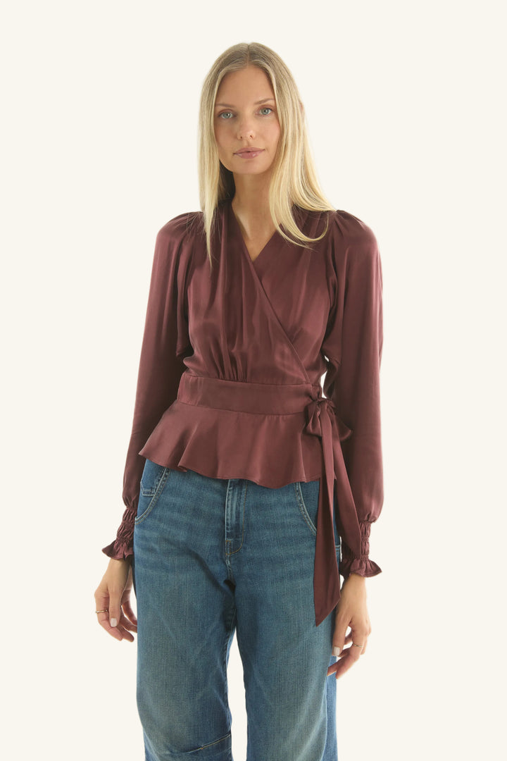 Santa Elena – SECRET MISSION BOUTIQUE